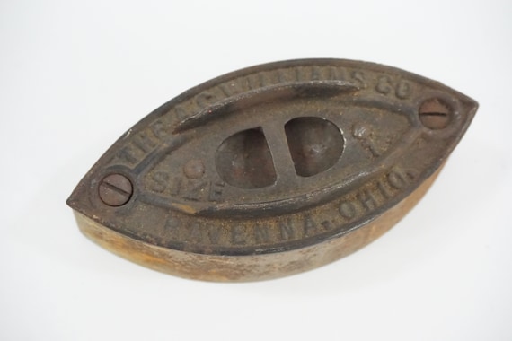Vintage Iron Antique Handheld Iron Base the A. C. Williams - Etsy