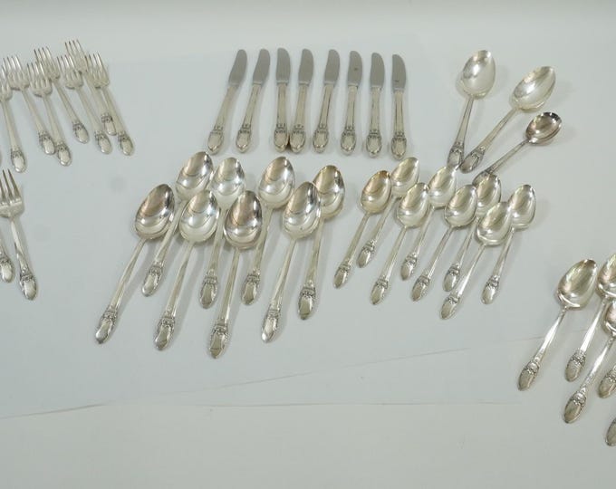 1847 Rogers & Bro Silverplate Flatware Set, First Love, Vintage ...