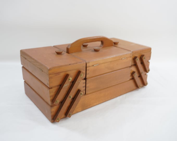 Vintage SEWING Storage Box, Wooden Accordion Style Wooden Thread Notion ...
