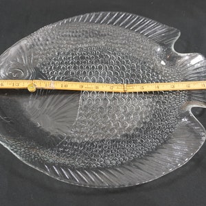 Arcoroc Glass Fish Dish, Fish Shaped Dish, Serving Dish, Embossed Clear ...