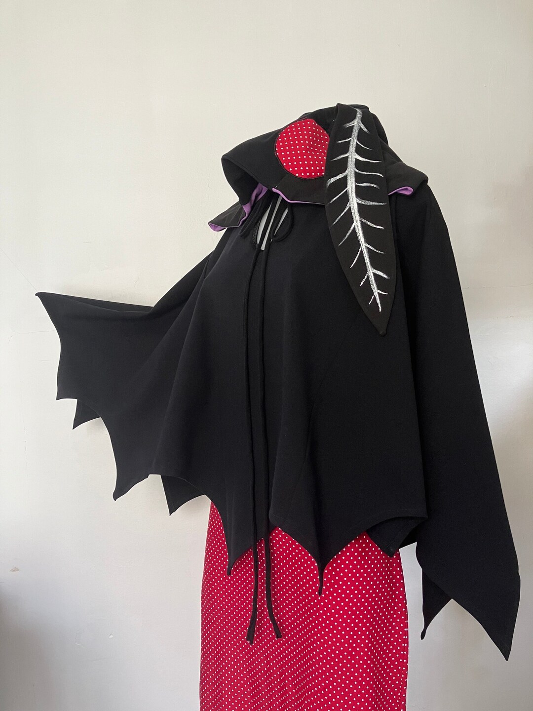 MOTH MAN HOODIE Poncho, Moth Print Jacket, Black Poncho, One Size S-xl ...