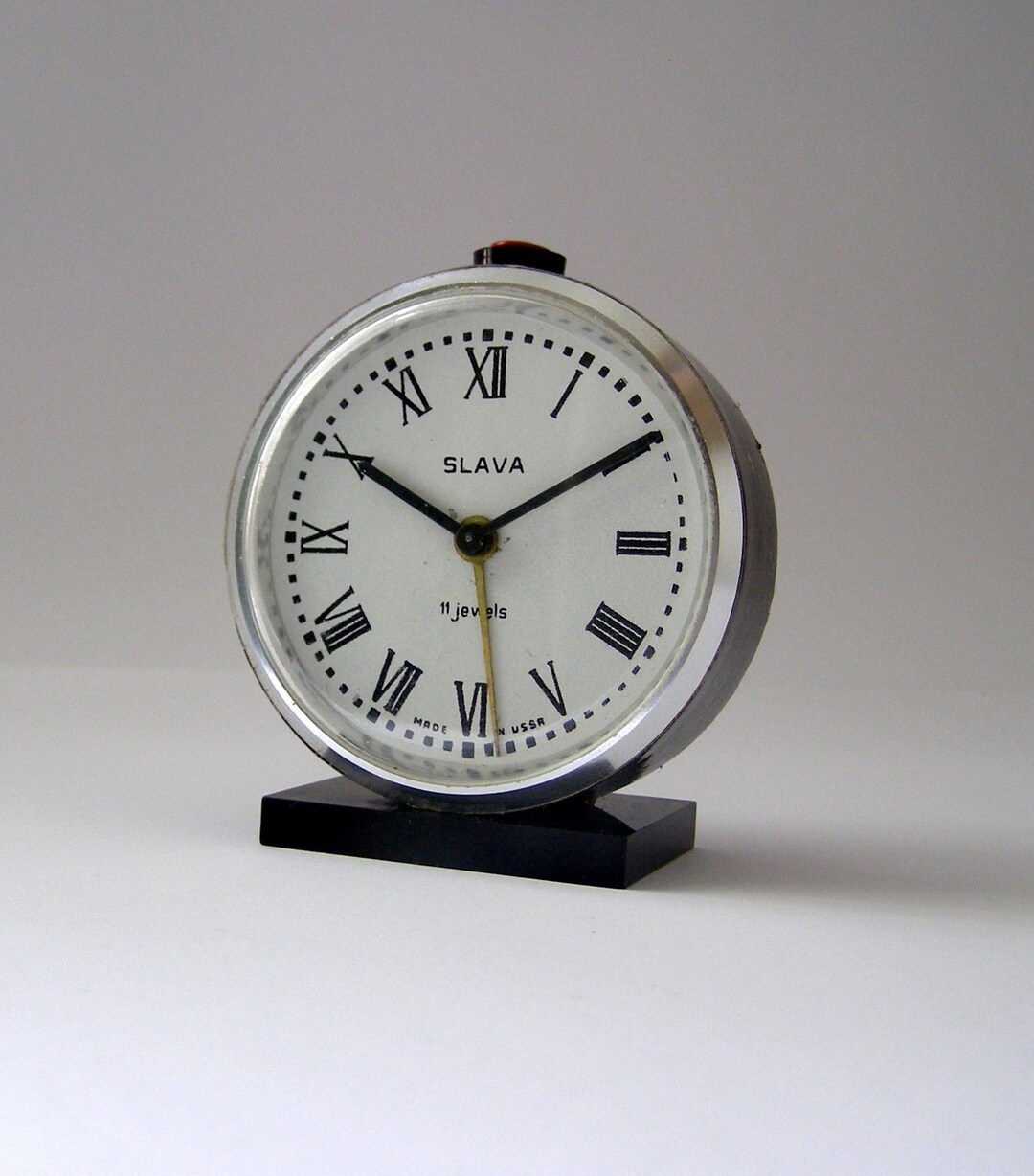 Soviet Alarm Clock. Desk Clock USSR. Vintage Clock SLAVA. - Etsy
