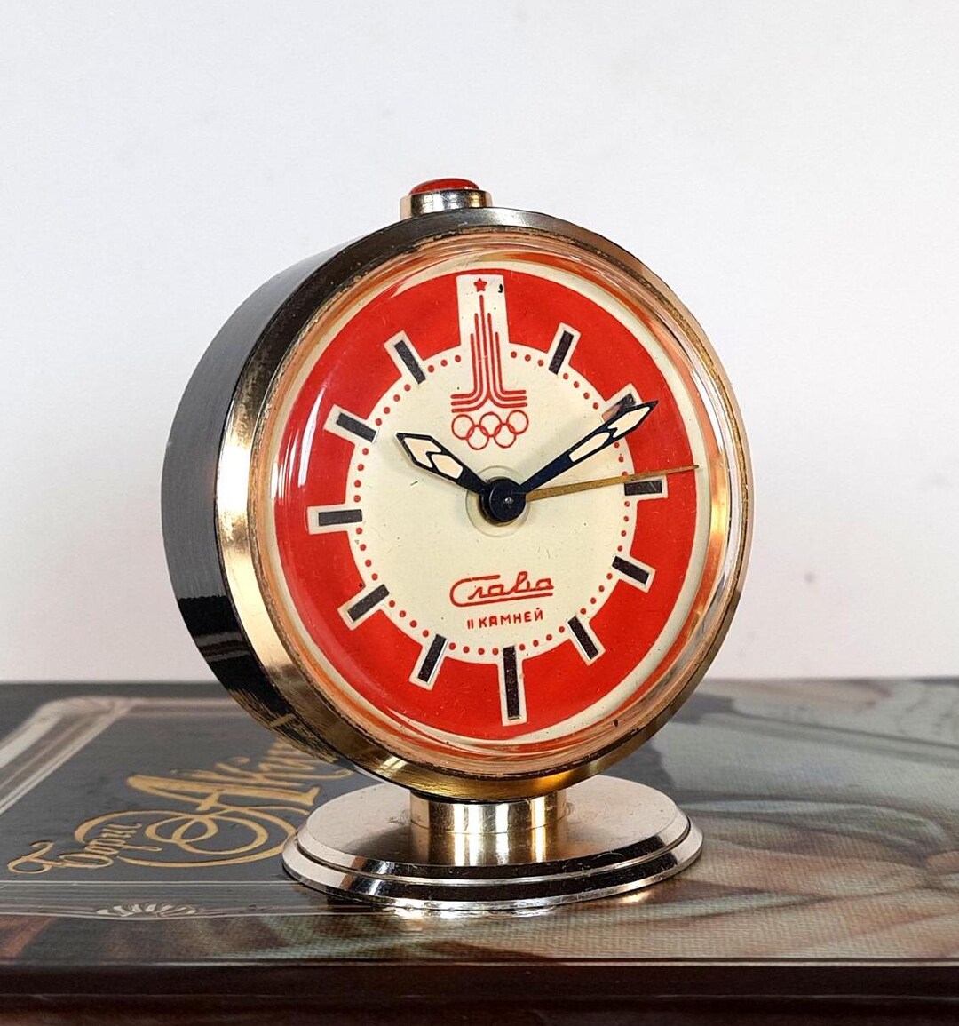 Soviet Alarm Clock. Desk Clock USSR. Vintage Clock Slava.soviet Alarm ...
