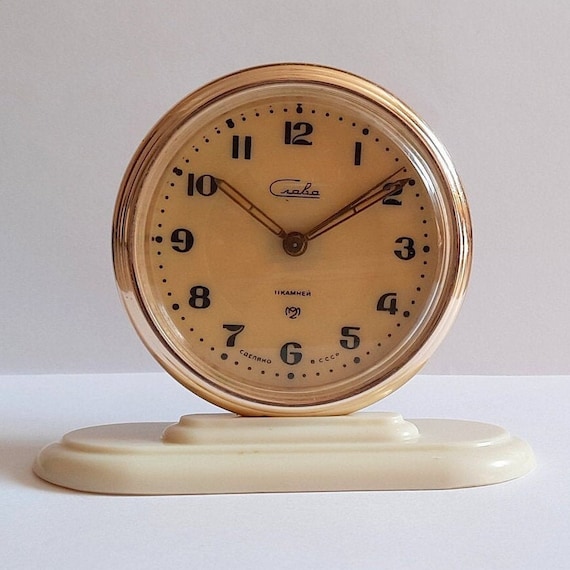Soviet Alarm Clock. Desk Clock USSR. Vintage Clock SLAVA. - Etsy