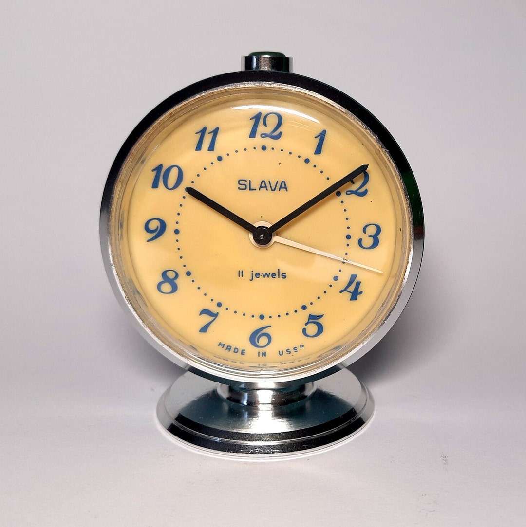 Soviet Alarm Clock. Desk Clock USSR. Vintage Clock SLAVA. - Etsy
