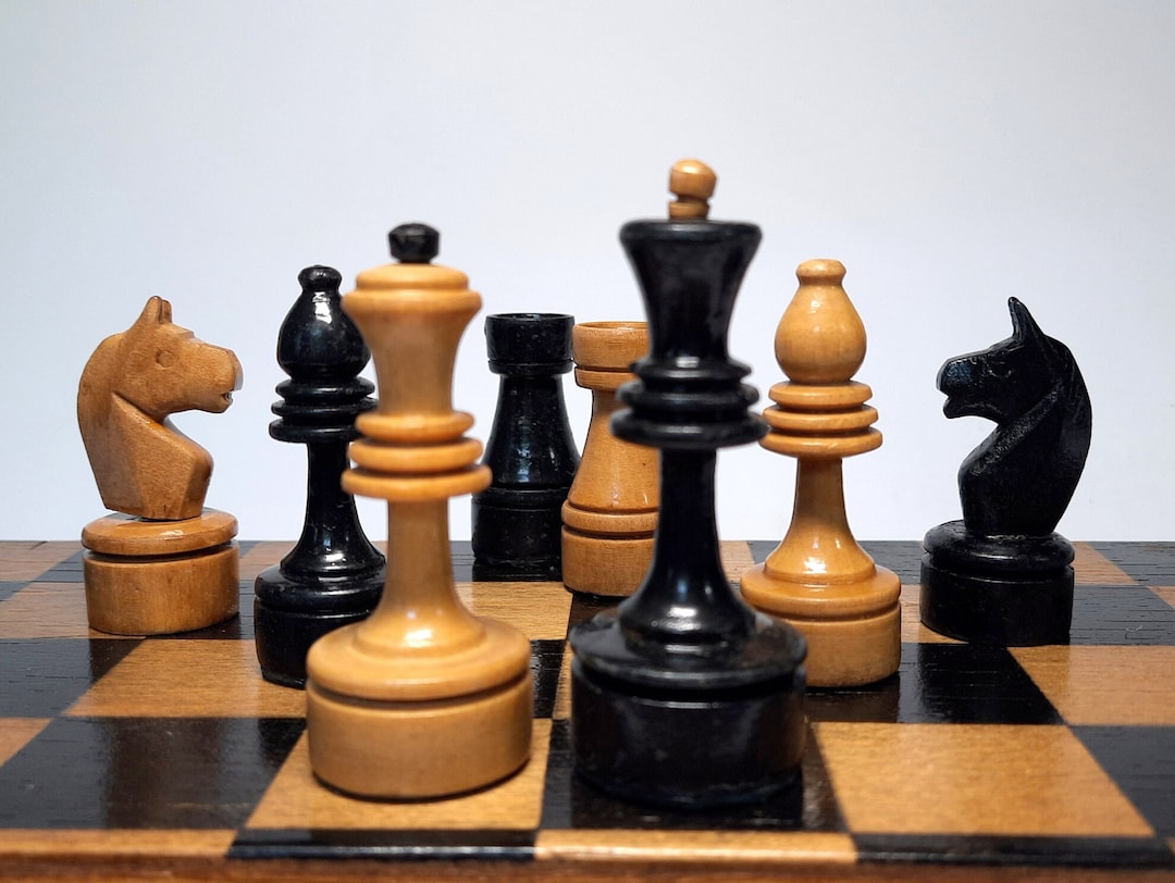 Wooden Soviet Chess Set. Vintage Chess Set USSR. - Etsy