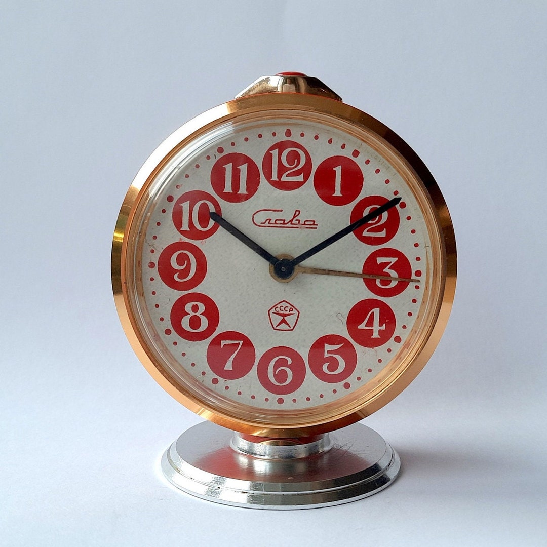 Soviet Alarm Clock. Desk Clock USSR. Vintage Clock SLAVA. - Etsy