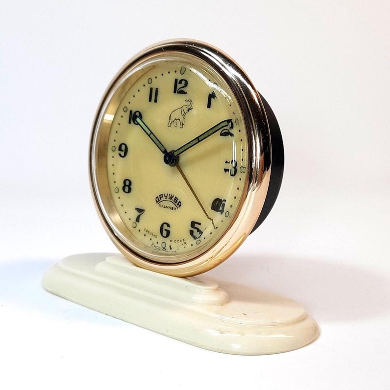 Soviet Alarm Clock. Desk Clock USSR. Vintage Clock SLAVA. - Etsy