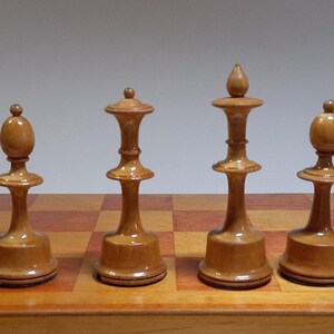 Soviet Chess Set. Vintage Wooden Chess USSR. Wood Chess. 40's - Etsy