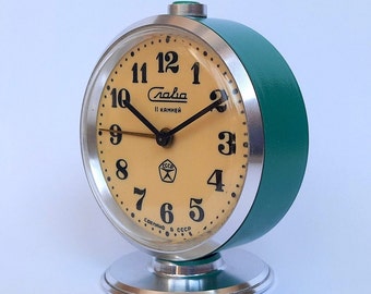 Soviet Alarm Clock. Desk Clock USSR. Vintage Clock SLAVA. | Etsy