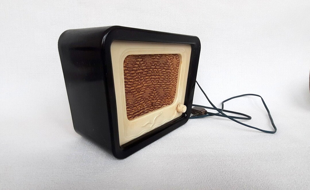 Vintage Radio Bakelite. Soviet Radio Bakelite Radio Vintage - Etsy