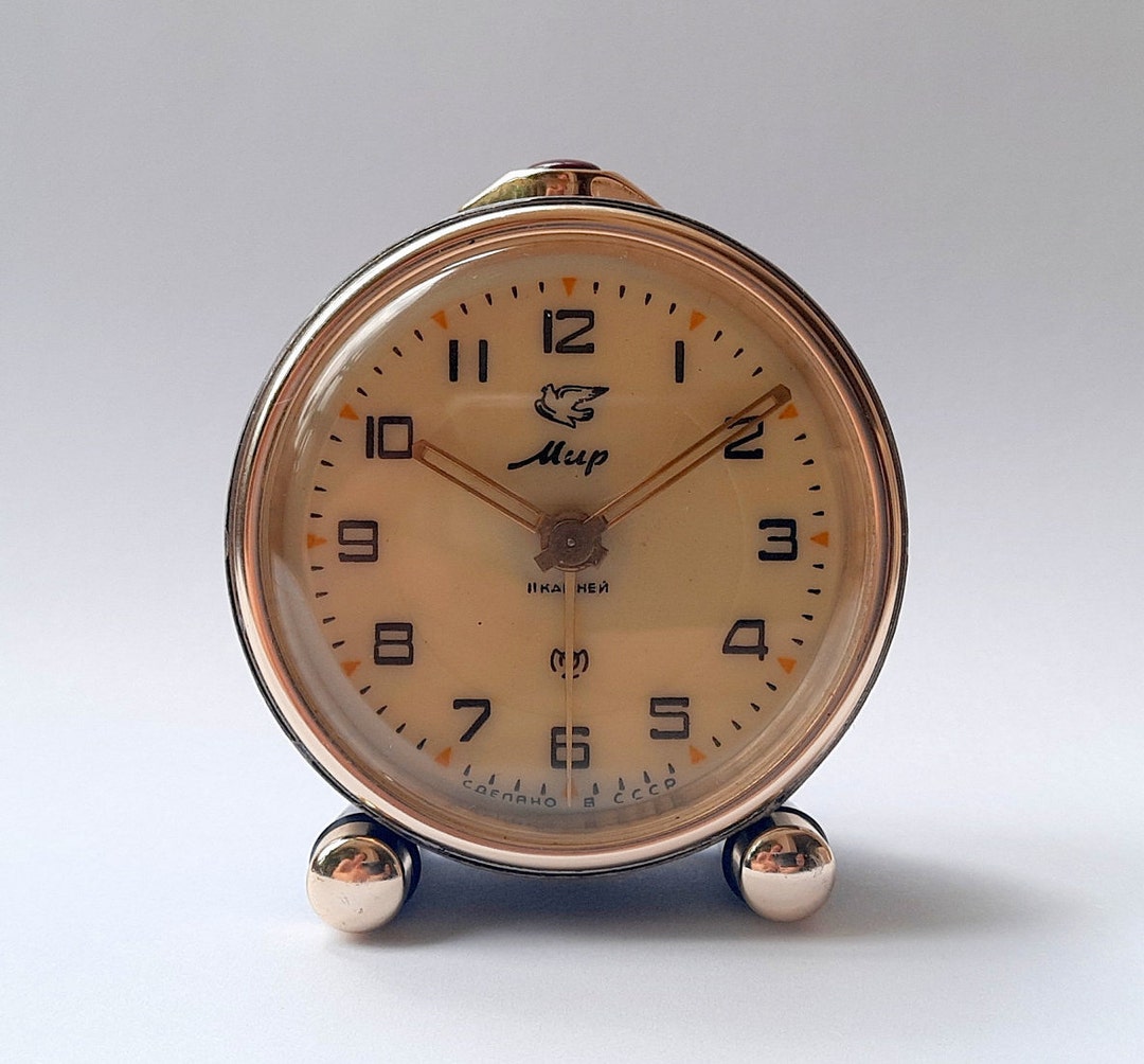 Soviet Alarm Clock. Desk Clock USSR. Vintage Clock SLAVA. - Etsy
