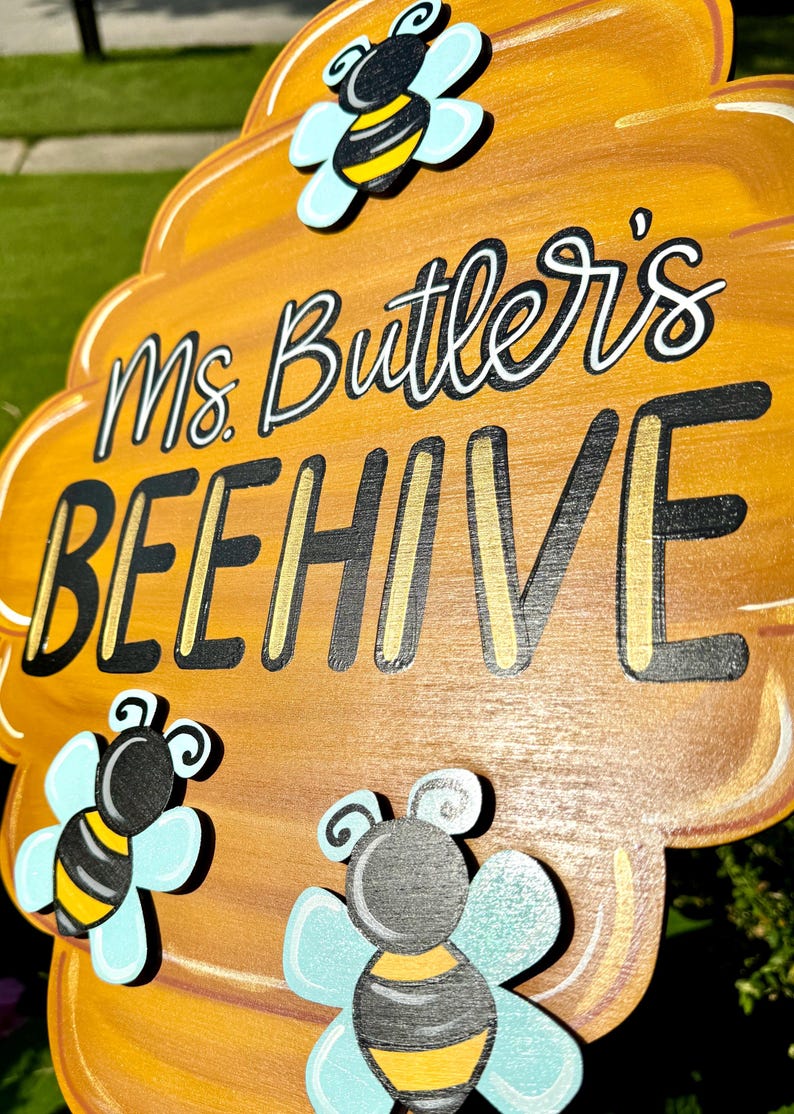 Welcome to Our Hive, Bumblebee Decor, Bee Hive Door Hanger, Spring ...