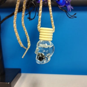 Skull Car Diffuser Hanging Car Air Freshener Spooky Car Decor - Etsy