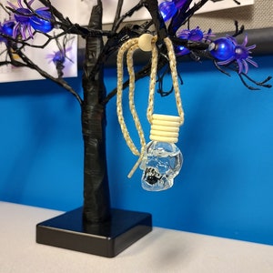 Skull Car Diffuser Hanging Car Air Freshener Spooky Car Decor - Etsy