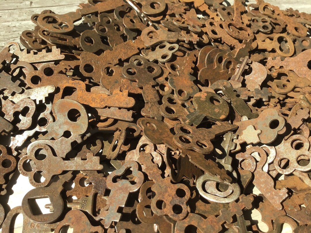 Reserved 4 Lots of 12 Rusty Steel Keys, Beautiful Naturally Aged Patina ...