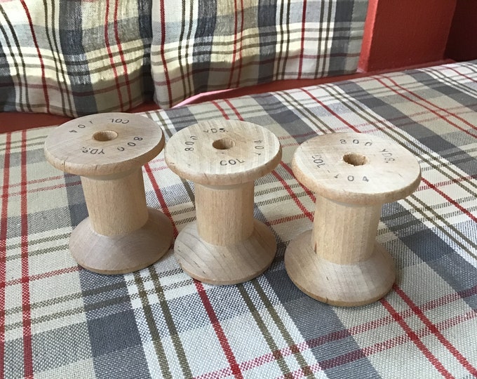 WOODEN SPOOLS - 3 Empty Thread Spools - Etsy