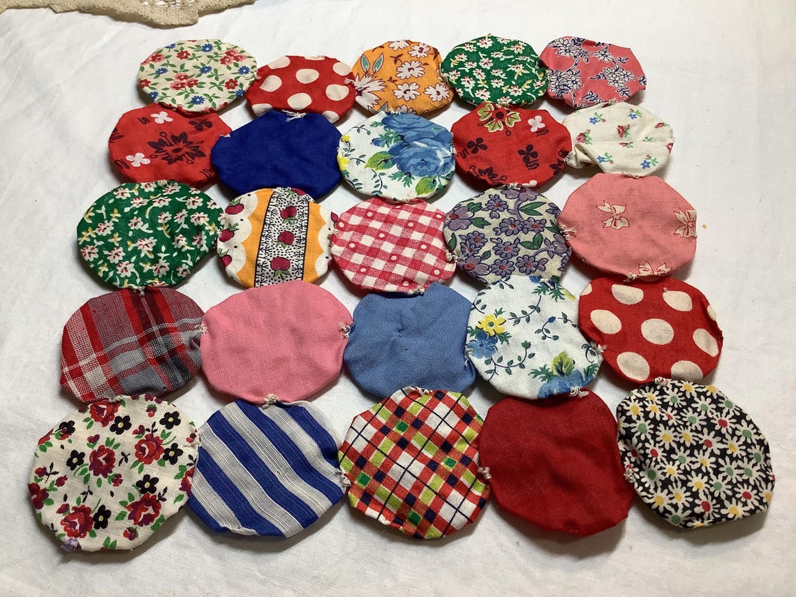 Vintage Fabric Yoyo Quilt Block - Etsy