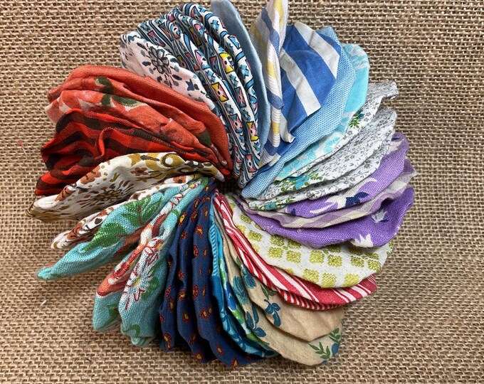 Vintage Yoyo Donut, 35 Vintage Fabric Yoyos, Gorgeous Vintage Fabrics ...