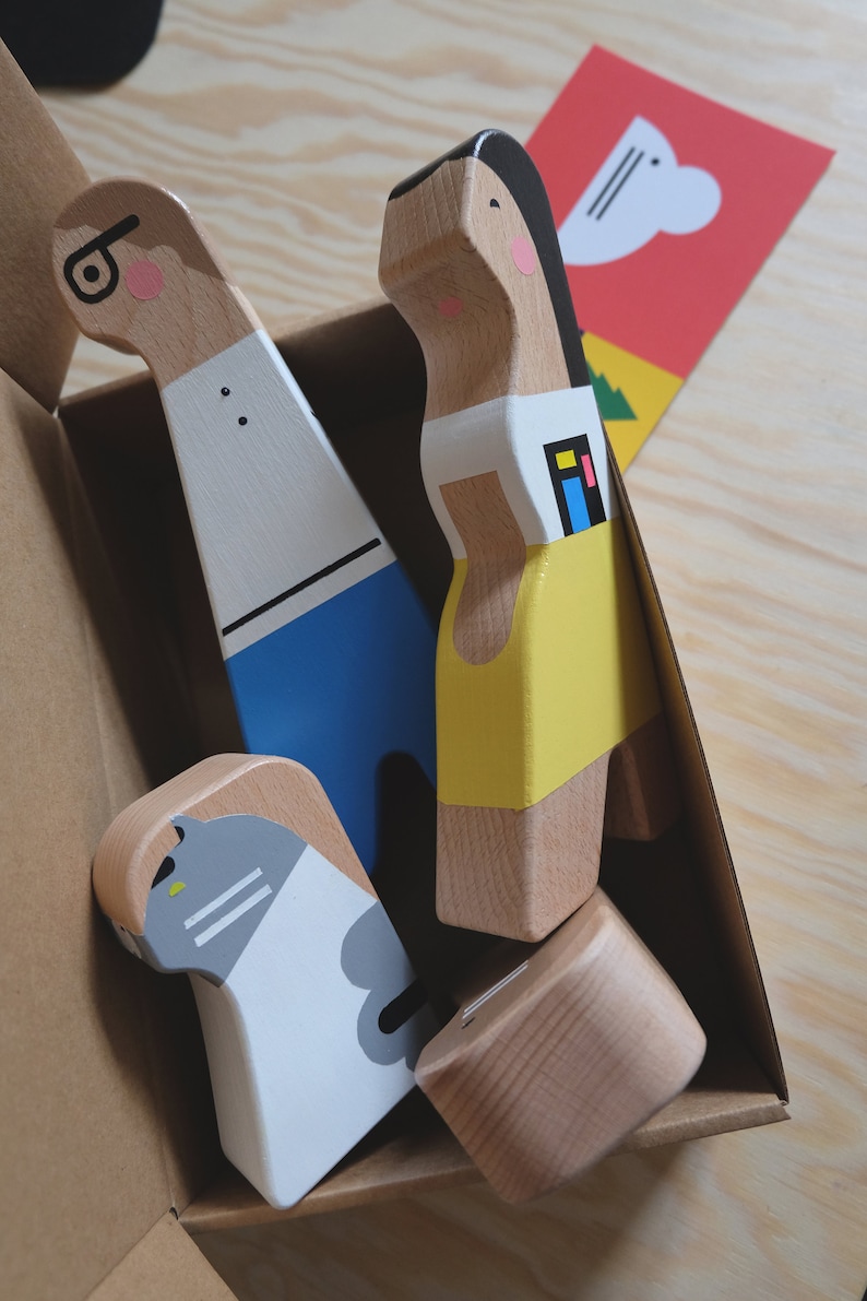 Family Portrait Custom Wooden Figurines, Personalized Mother's Day Gift ...