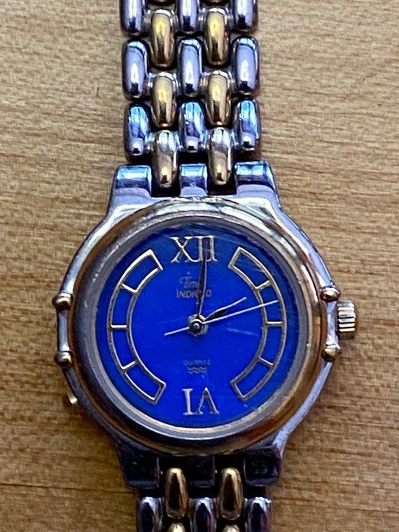 Unusual Blue Dial Indiglo Watch - Gem
