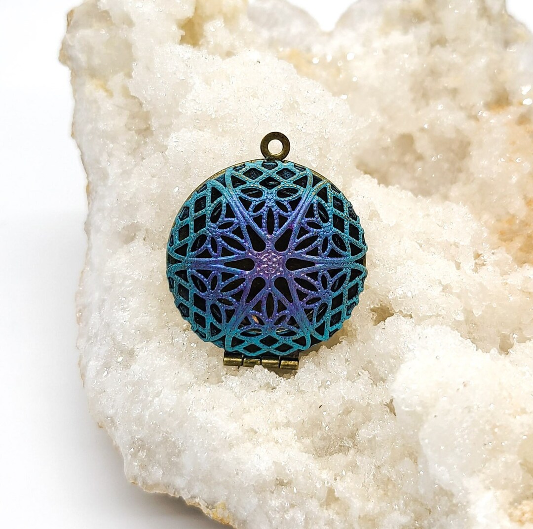 Painted Filigree Locket Brass Filigree Picture Lockets - Etsy