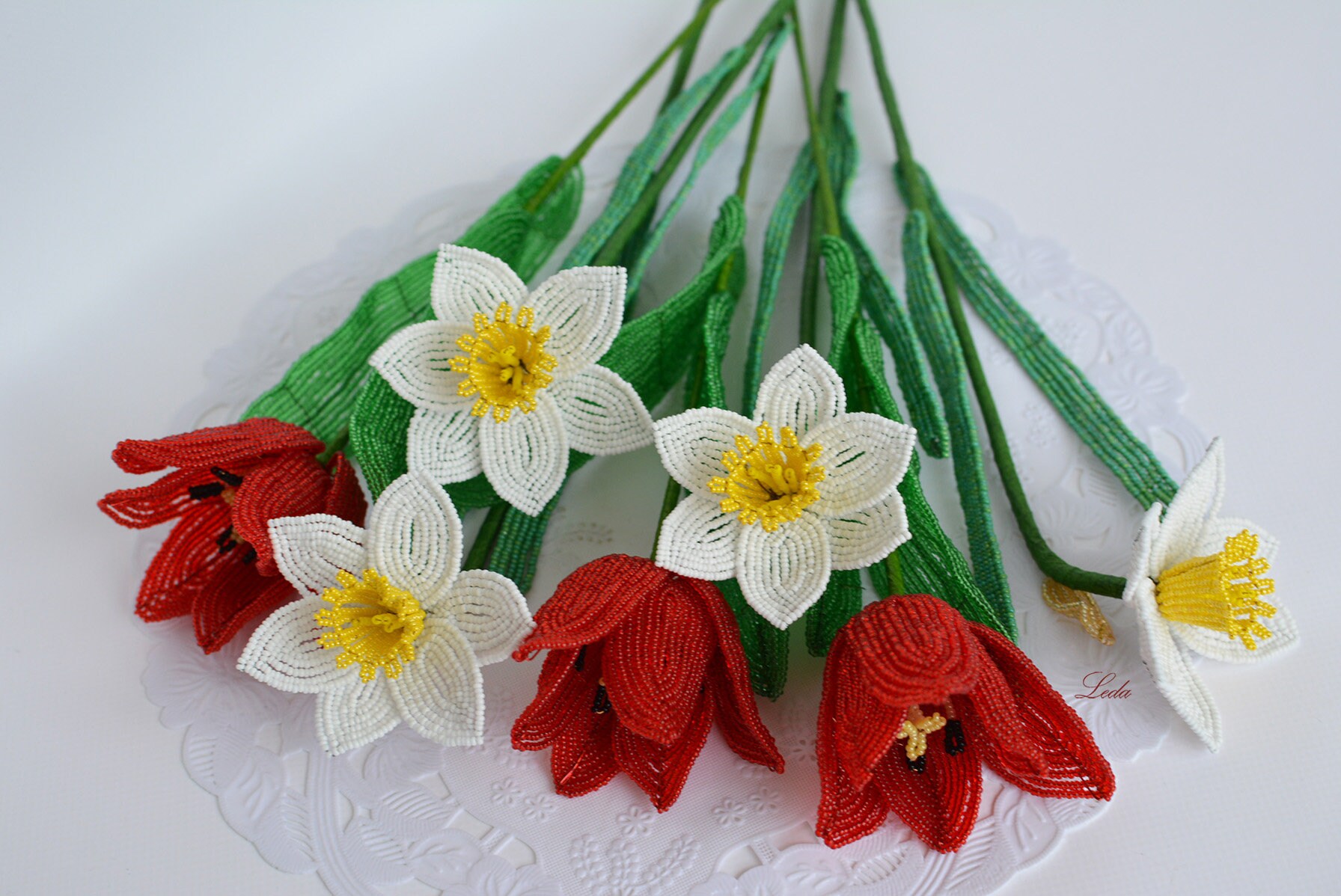Bouquet tulip and daffodils beaded flowers Beaded daffodils | Etsy