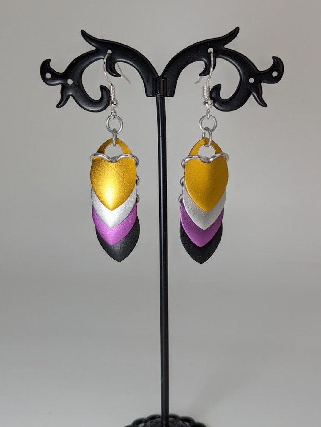 CHOOSE YOUR FLAG Pride - Scales Earrings - Chainmaille - Scale Maille ...