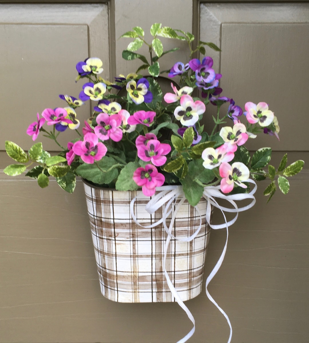 Small Pansy Door Planter - Etsy