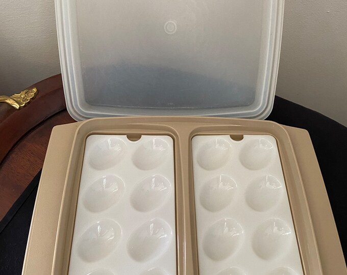 Duncan Hors Doeuvre Deviled Egg Ceramic Christmas Tree in a Beautiful Traditional Green Glaze - Etsy