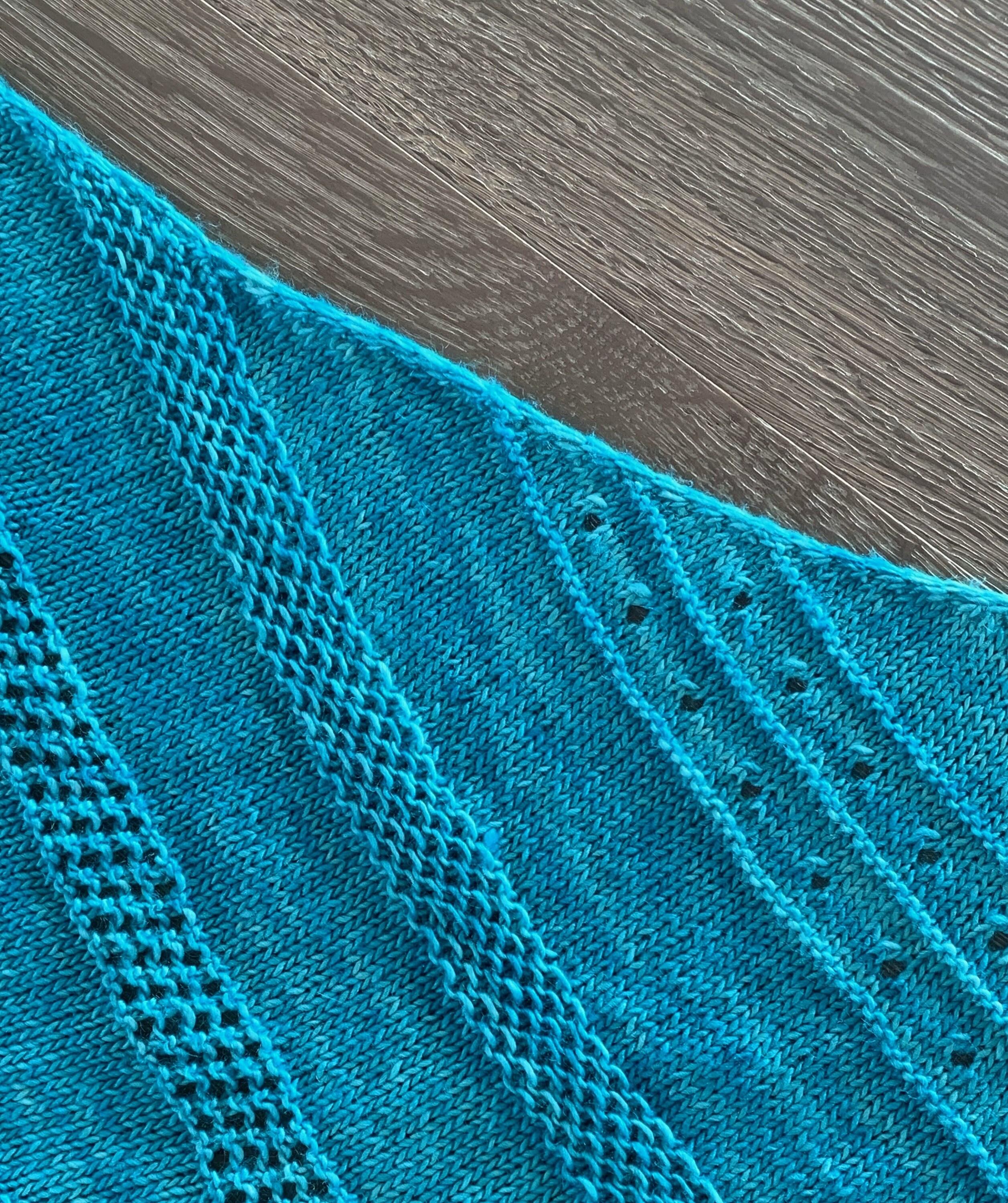 Beach Breeze Shawl Knitting Pattern, Easy Beginner Knit With DK Yarn ...