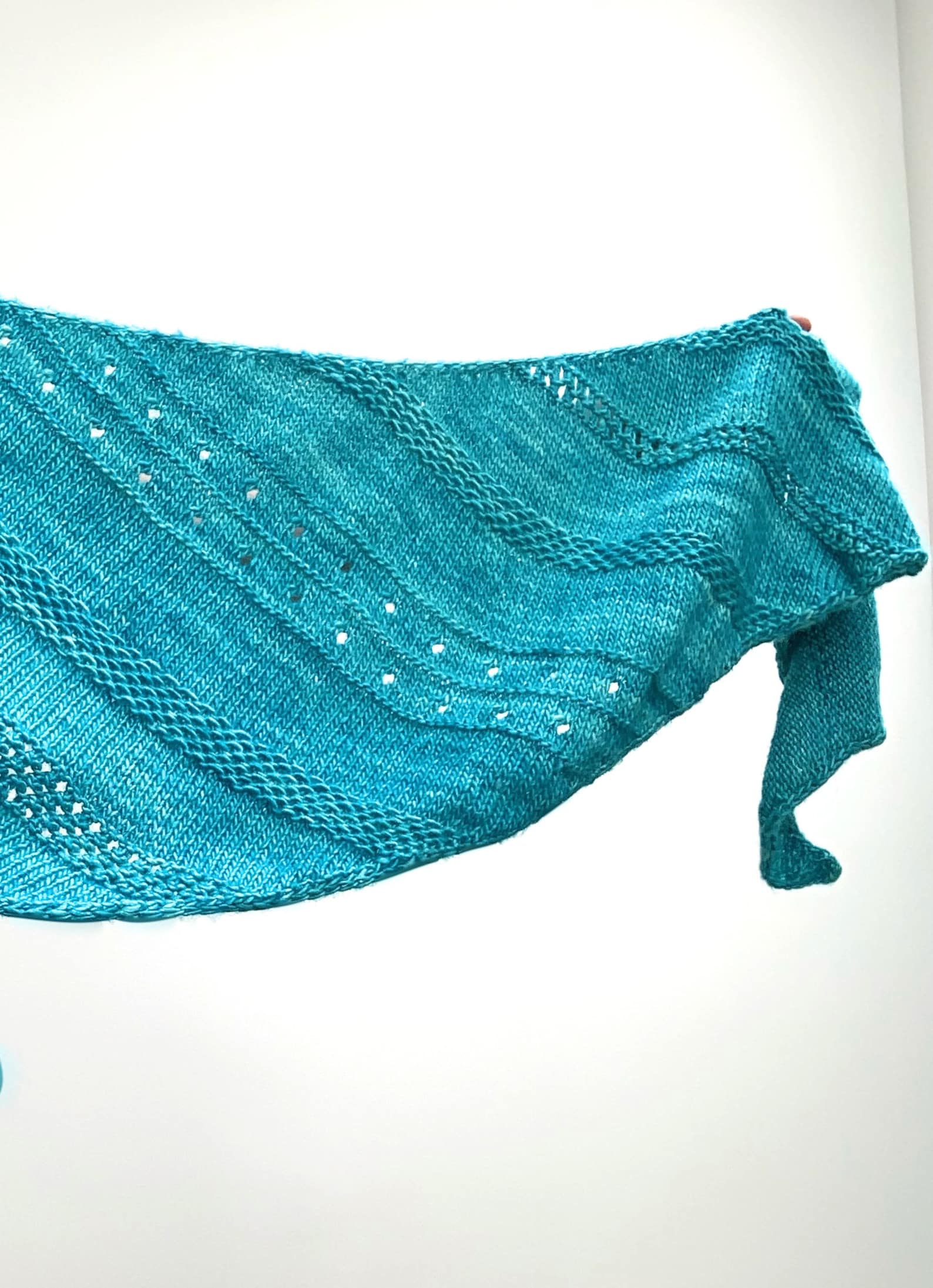 Beach Breeze Shawl Knitting Pattern, Easy Beginner Knit With DK Yarn ...