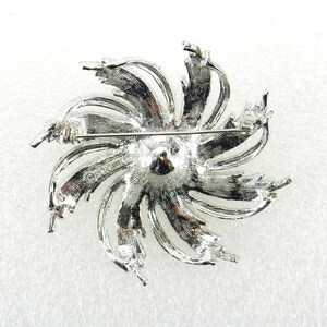 Vintage Costume Jewelry, Silver Pinwheel Brooch With Pearl Sarah ...