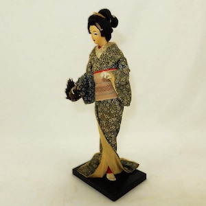 Geisha Doll Figurine, Green Daisy Kimono W/obi, Katsura Wig, Parasol ...