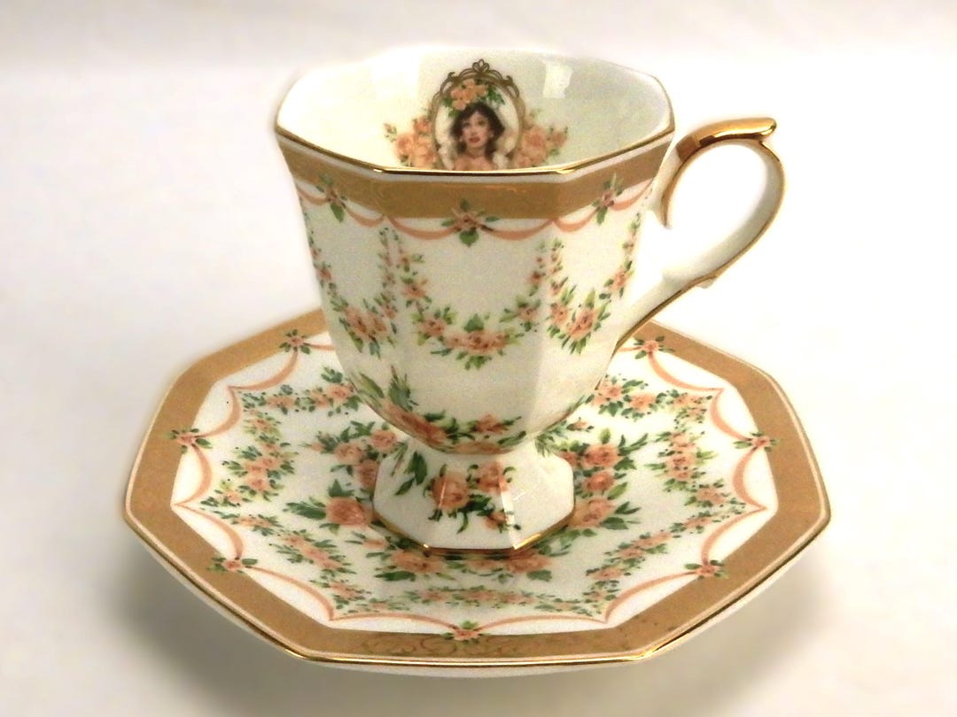 Avon Teacup and Saucer Set, Footed, Hexagon, 1994 Mrs. Albee Honor ...