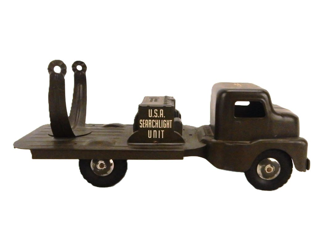 Structo Pressed Steel Army Searchlight Truck (no Light), Fireball Motor ...