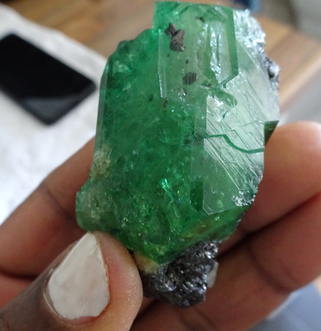 Perfect Large Rare Tsavorite Crystal 87.0 Gram , Mererani Hills - Etsy