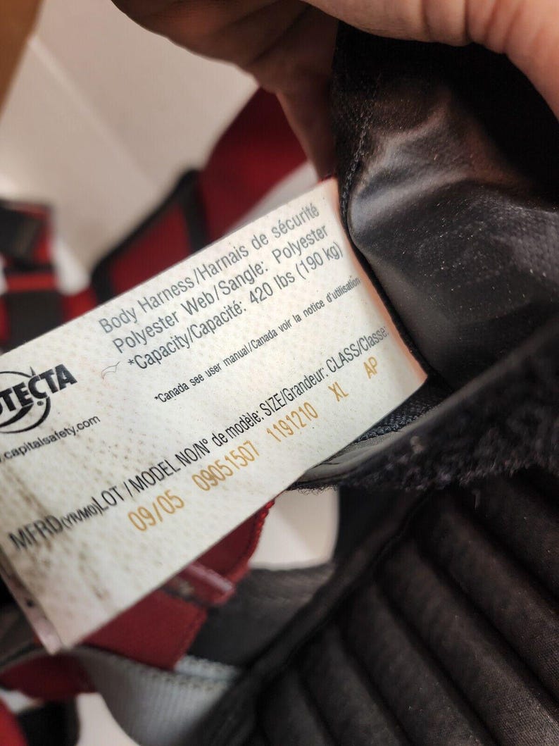 Protecta Pro Full Body Safety Harness XL & 20’ Ft. Self Retracting ...