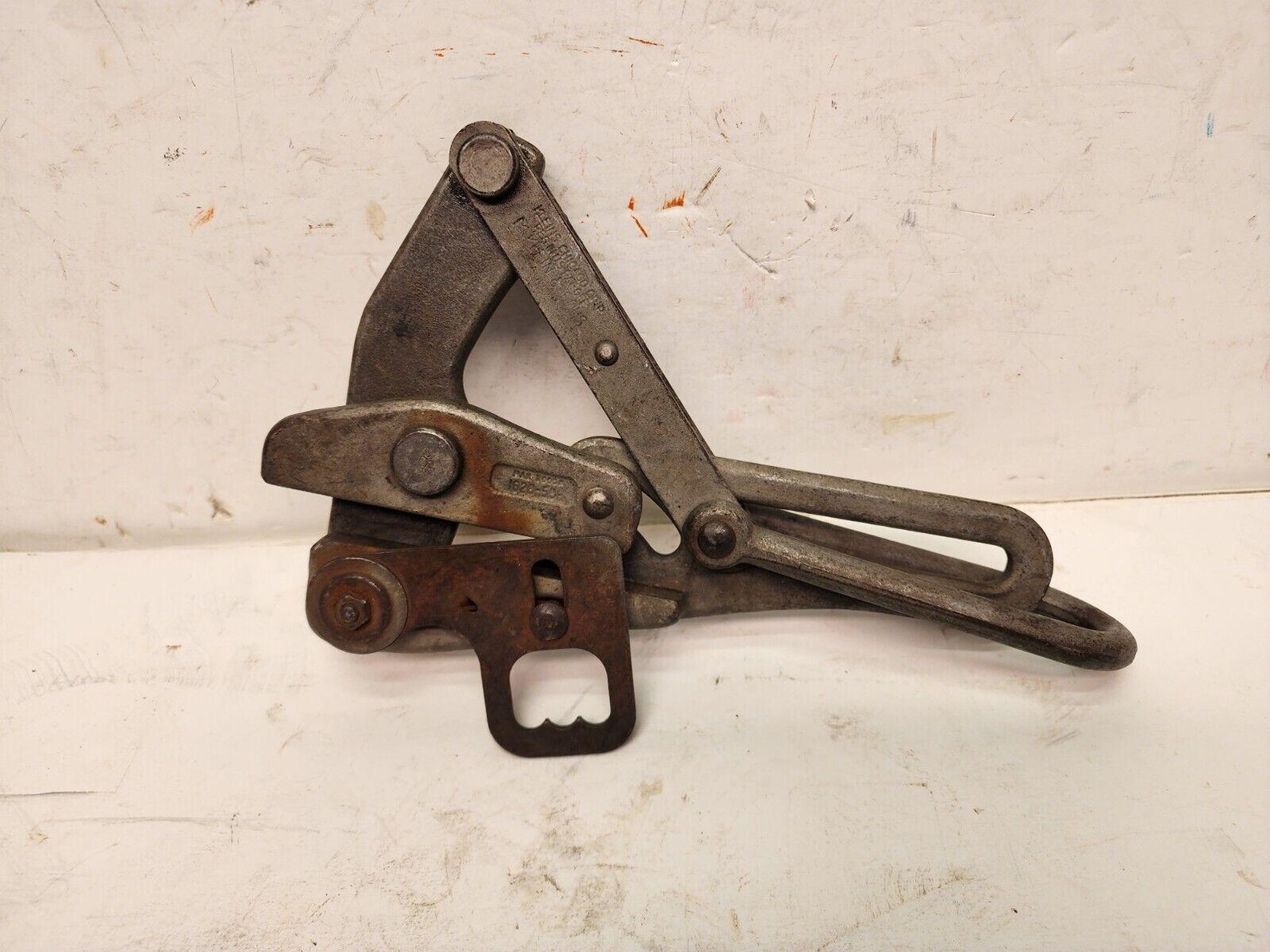 Klein Tools 1628-50H Chicago Cable Grip Puller 8000 Lbs Load Cap. Free ...