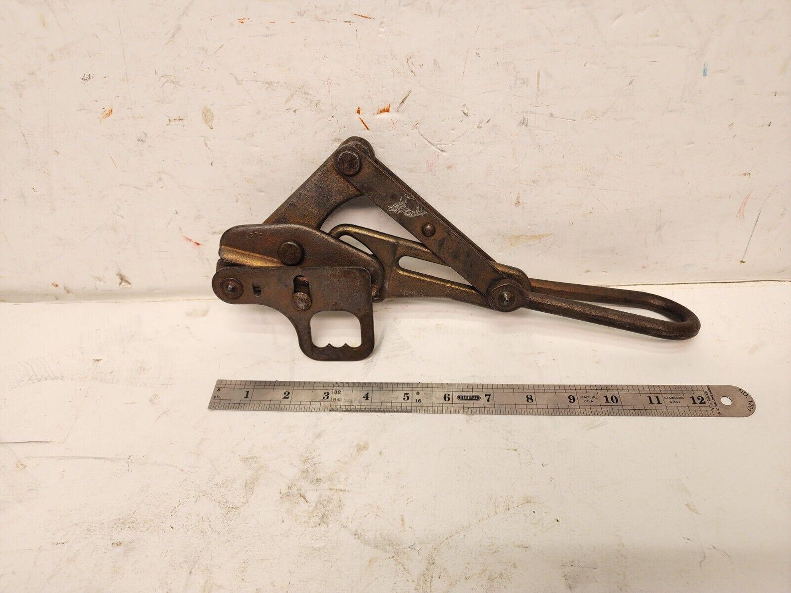 Klein Tools 16xx Chicago Cable Grip Puller 4500 Lbs Load Cap. .20-.46 ...