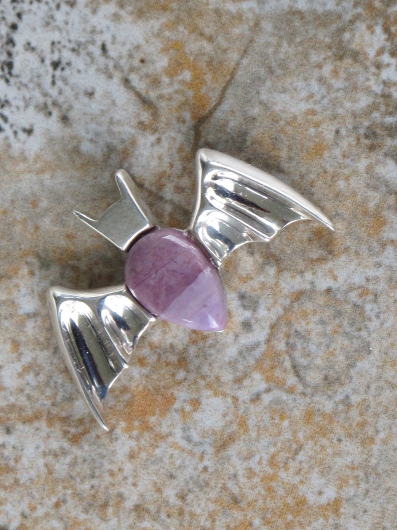 Bat Jade Pendant - Turkish Lavender Jadeite - Natural Stone - Gemstone ...
