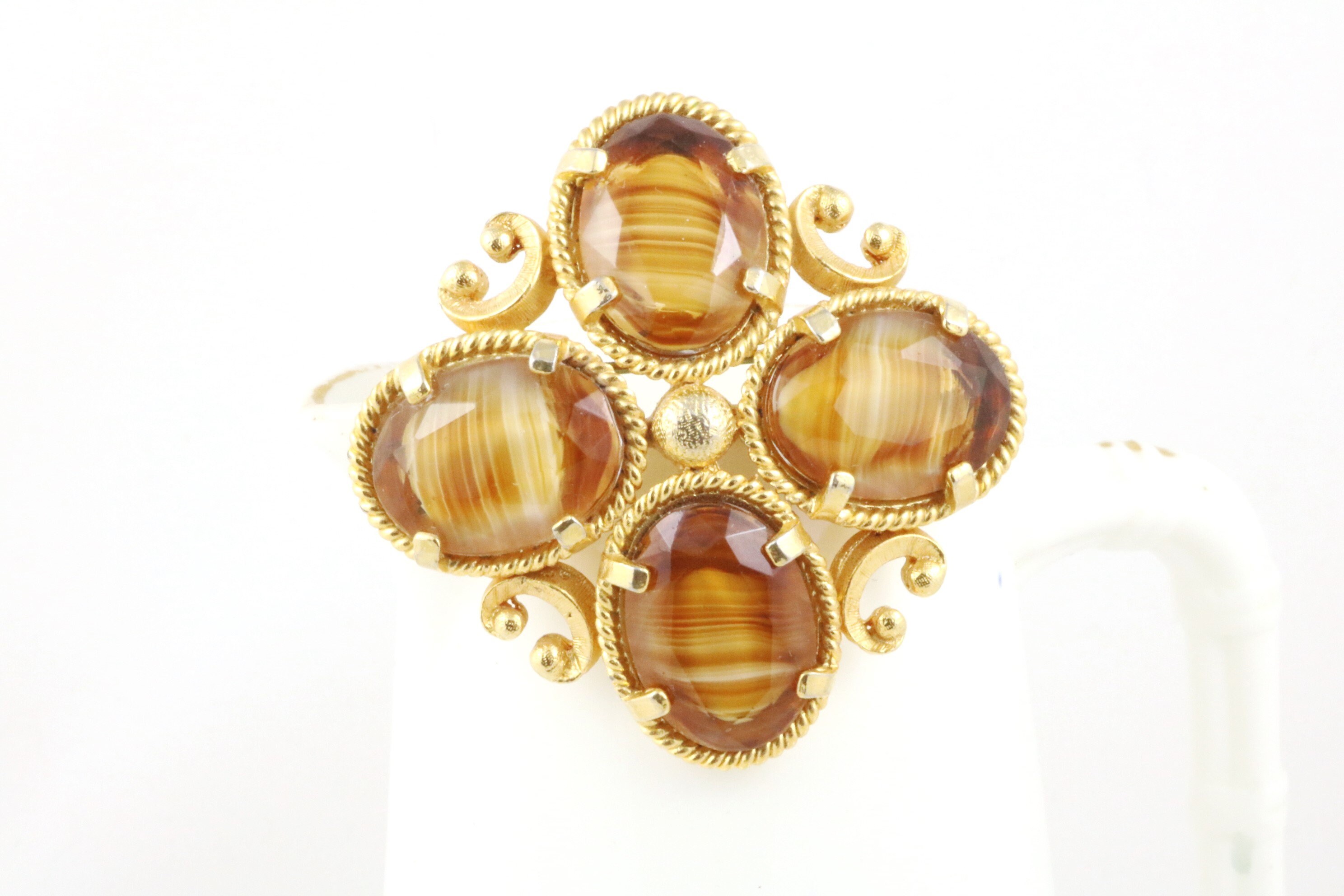 Vintage Mid-century Sphinx Brooch 1960s Retro Style Elegant Art Glass ...