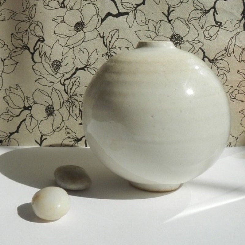 Moon Vase - Etsy