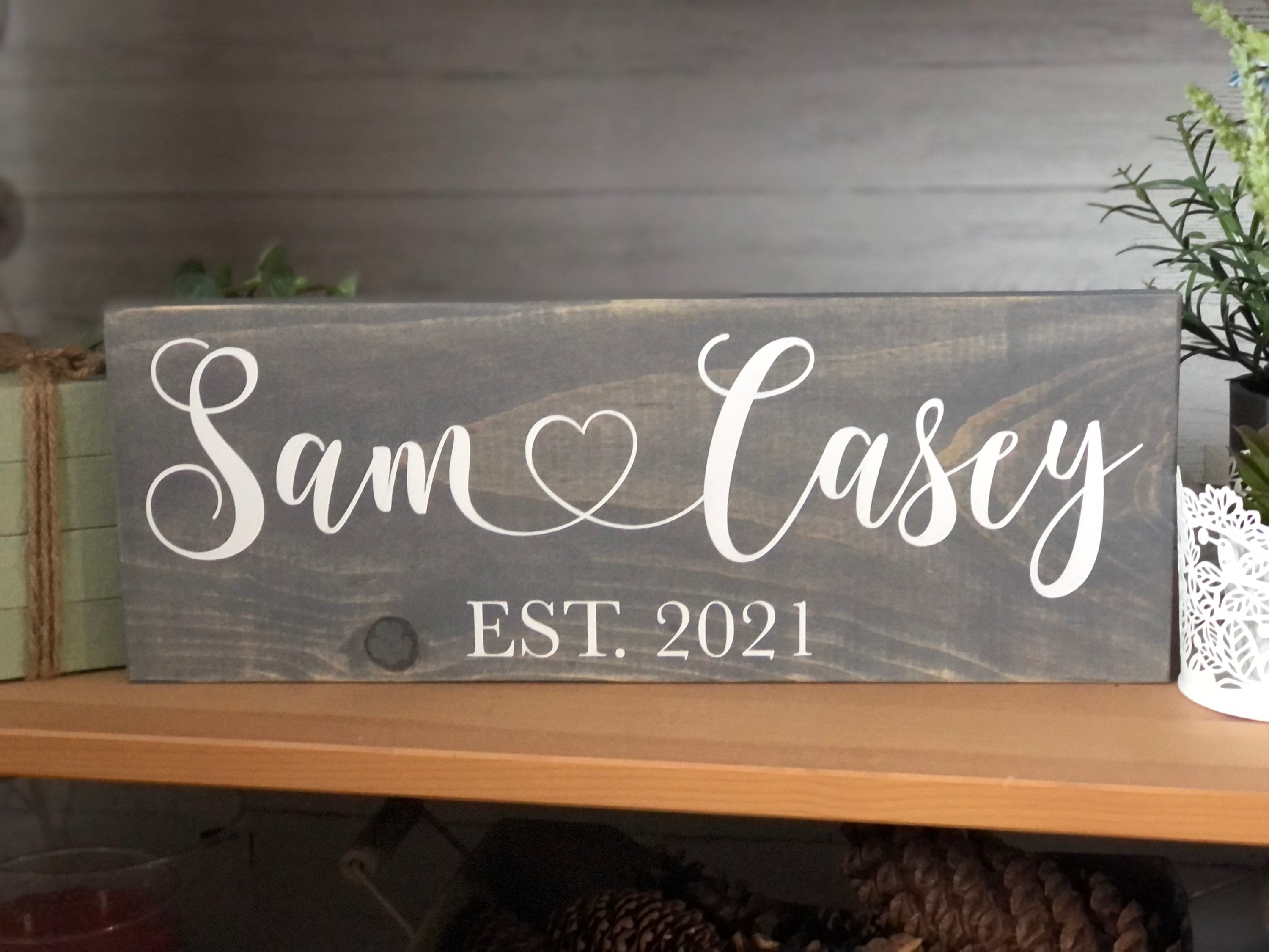 Couples Name Sign With Heart Valentine's Day Gift Customizable Wedding ...