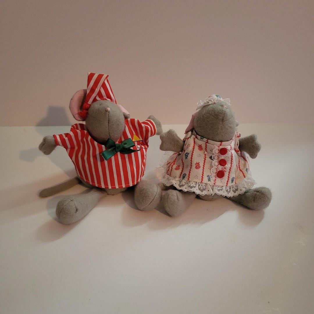 Vintage Hallmark Mama and Papa Mouse Plushies From 1987 - Etsy