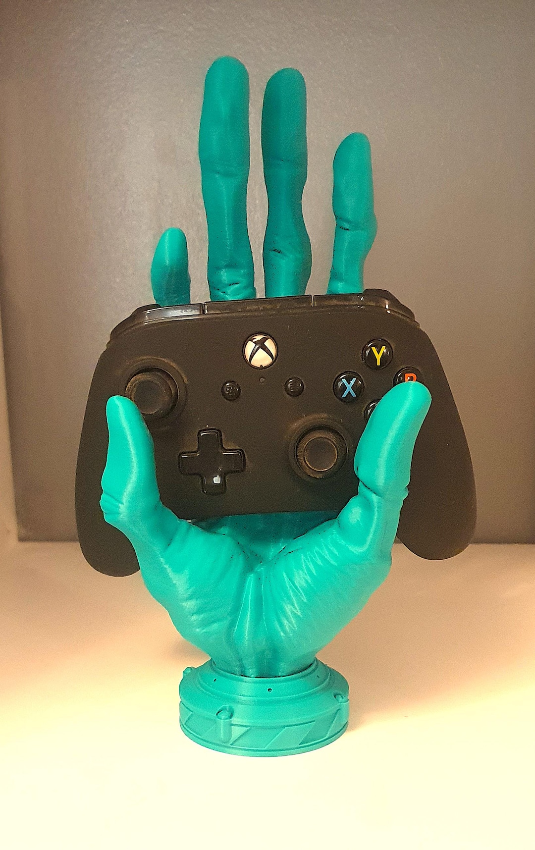 6 Fingered Alien Hand Controller Holder. Idea for Gamers. Please See ...