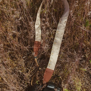 Flower Field Tan Camera Strap Design With Brown Vegan Leather ...