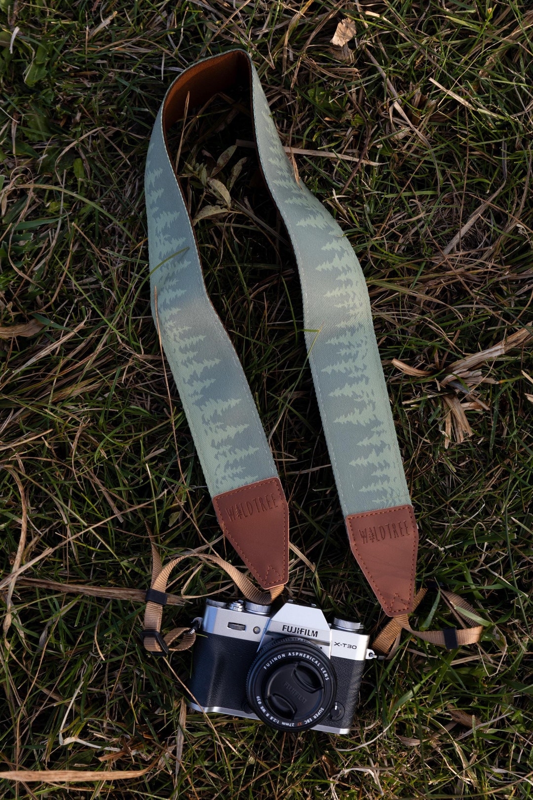 Camera Strap Pinetree Landscape, Evergreen Colored Tree Line Print, Vegan Leather, Crossbody ...