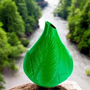 Leaf Embossed Vase: 3D Printed Teardrop Bud Vase - Etsy