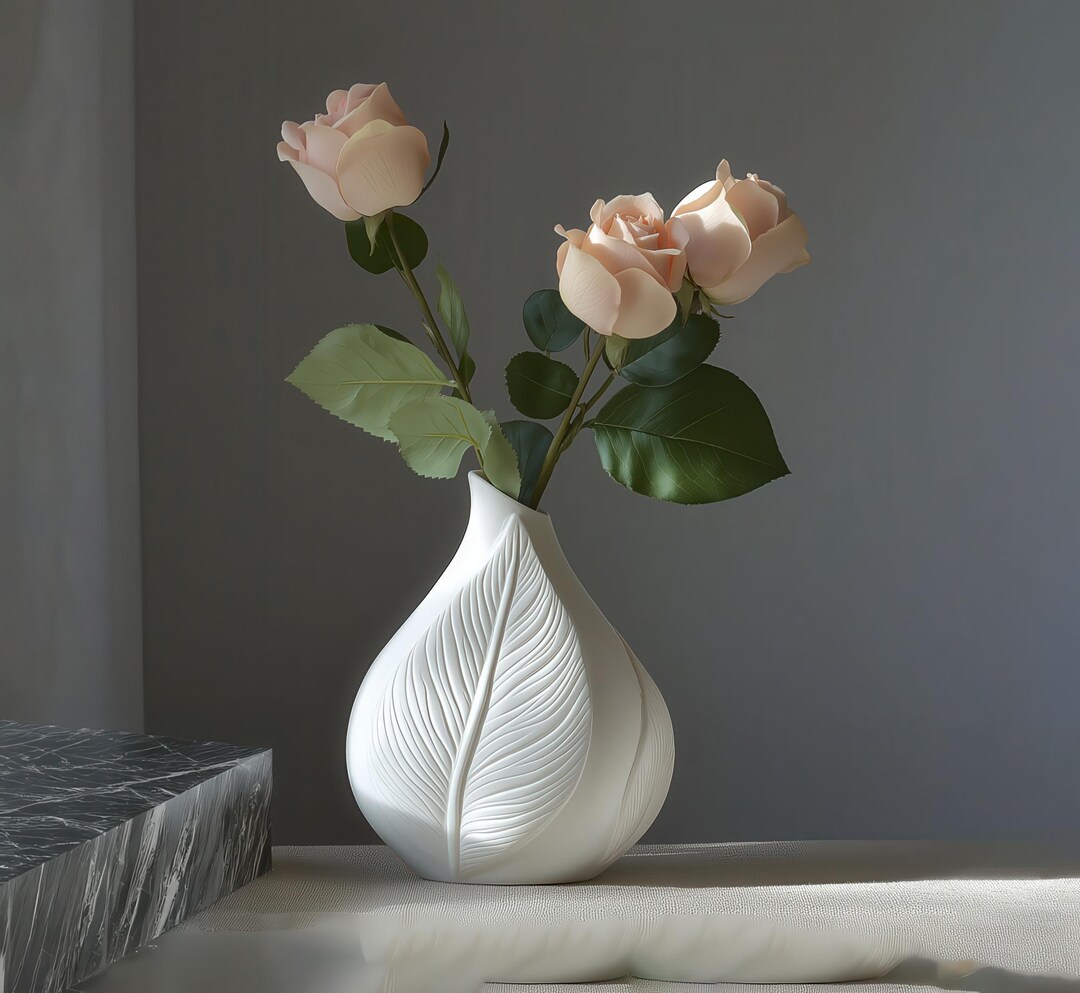 Quiet Leaf Vase, Leaf Embossed Vase, Flower Holder, Nature Inspired, 3D ...